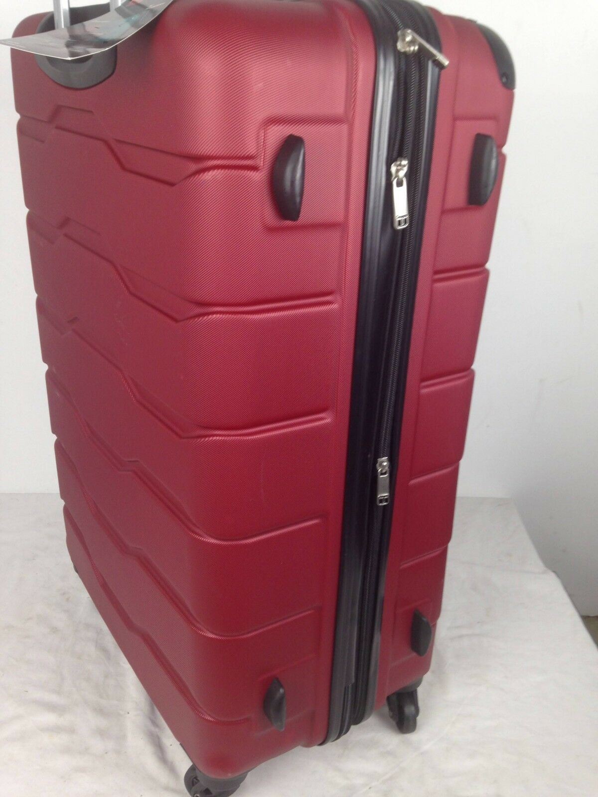 $280 New Tag Matrix 2 28'' Hardside Spinner Lightweight Travel Suitcas ...
