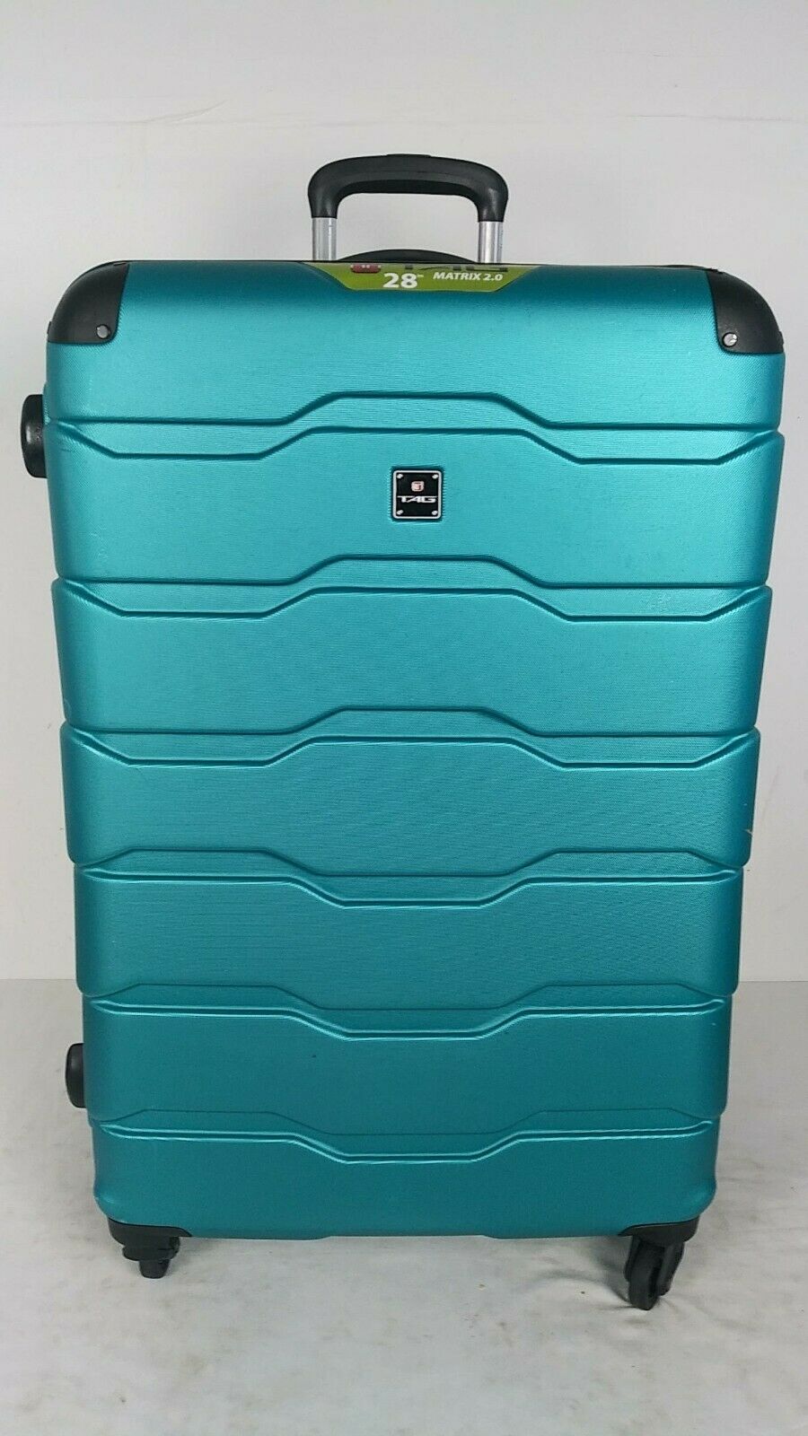 $280 Tag Matrix 2 28'' Hardside Spinner Lightweight Travel Suitcase Lu ...