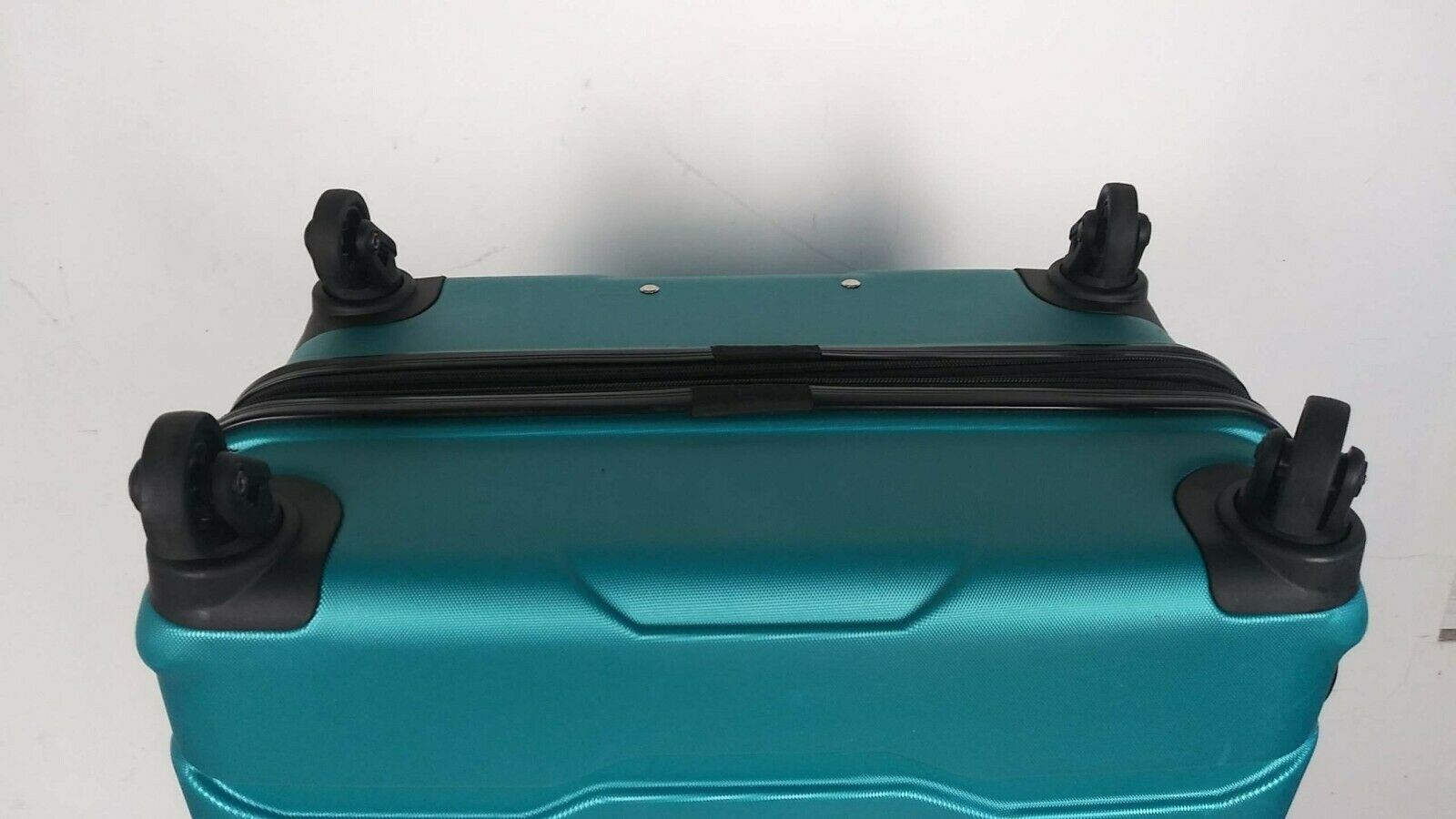 $280 Tag Matrix 2 28'' Hardside Spinner Lightweight Travel Suitcase Lu ...