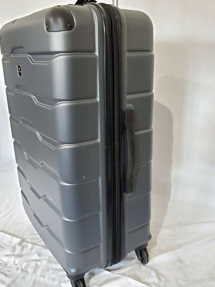 $280 Tag Matrix 2.0 28'' Hard-Case Spinner Lightweight Suitcase Luggag ...