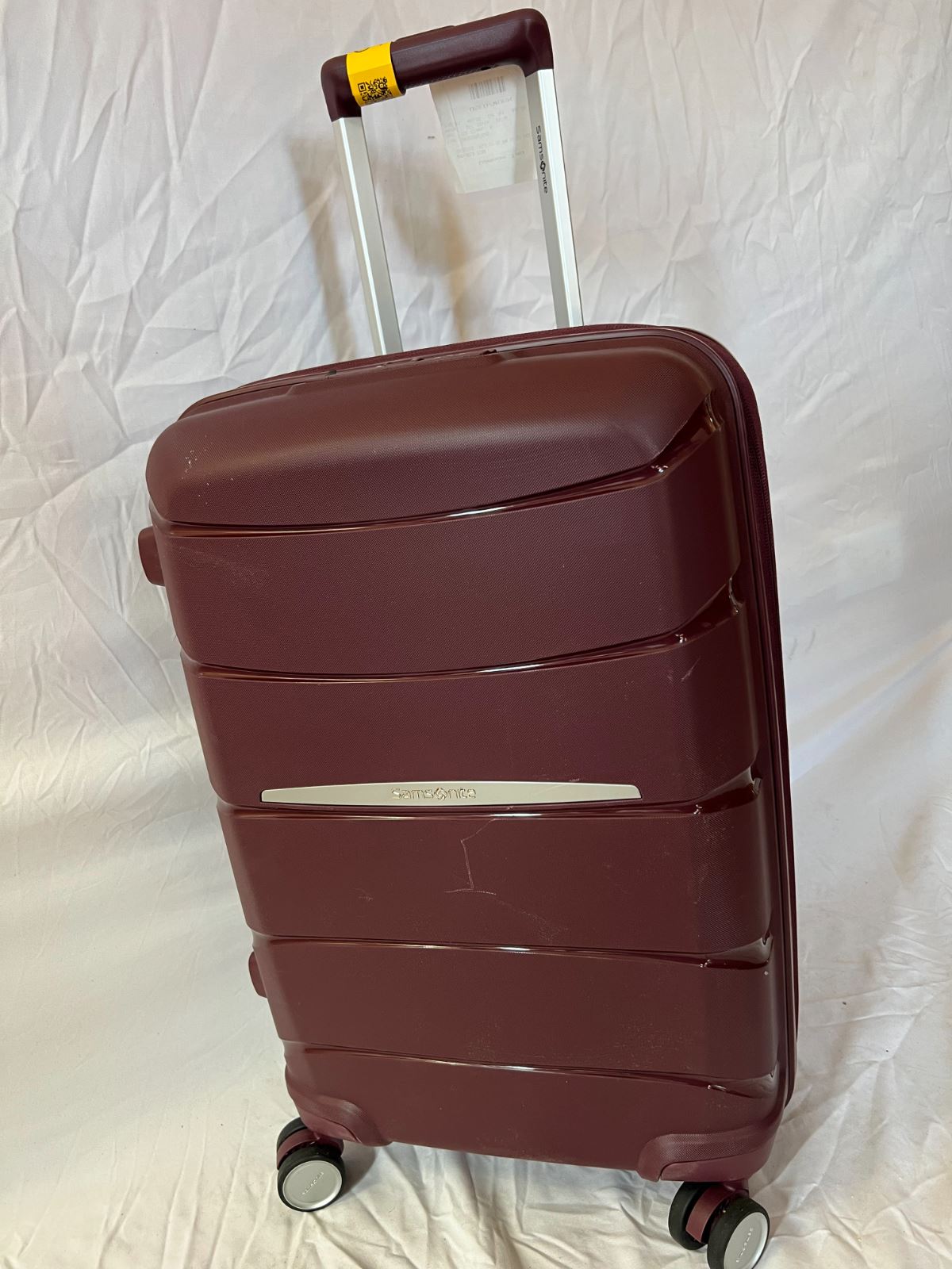 $340 Samsonite Outline Pro 21" Hard-side Carry-on Spinner Luggage Red ...