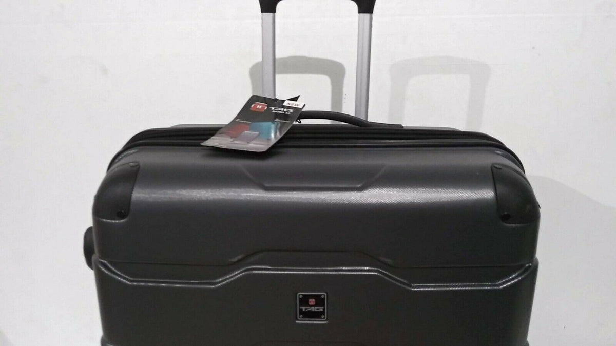 $280 NEW Tag Matrix 2.0 28'' Hard Case Spinner Lightweight Suitcase Lu ...