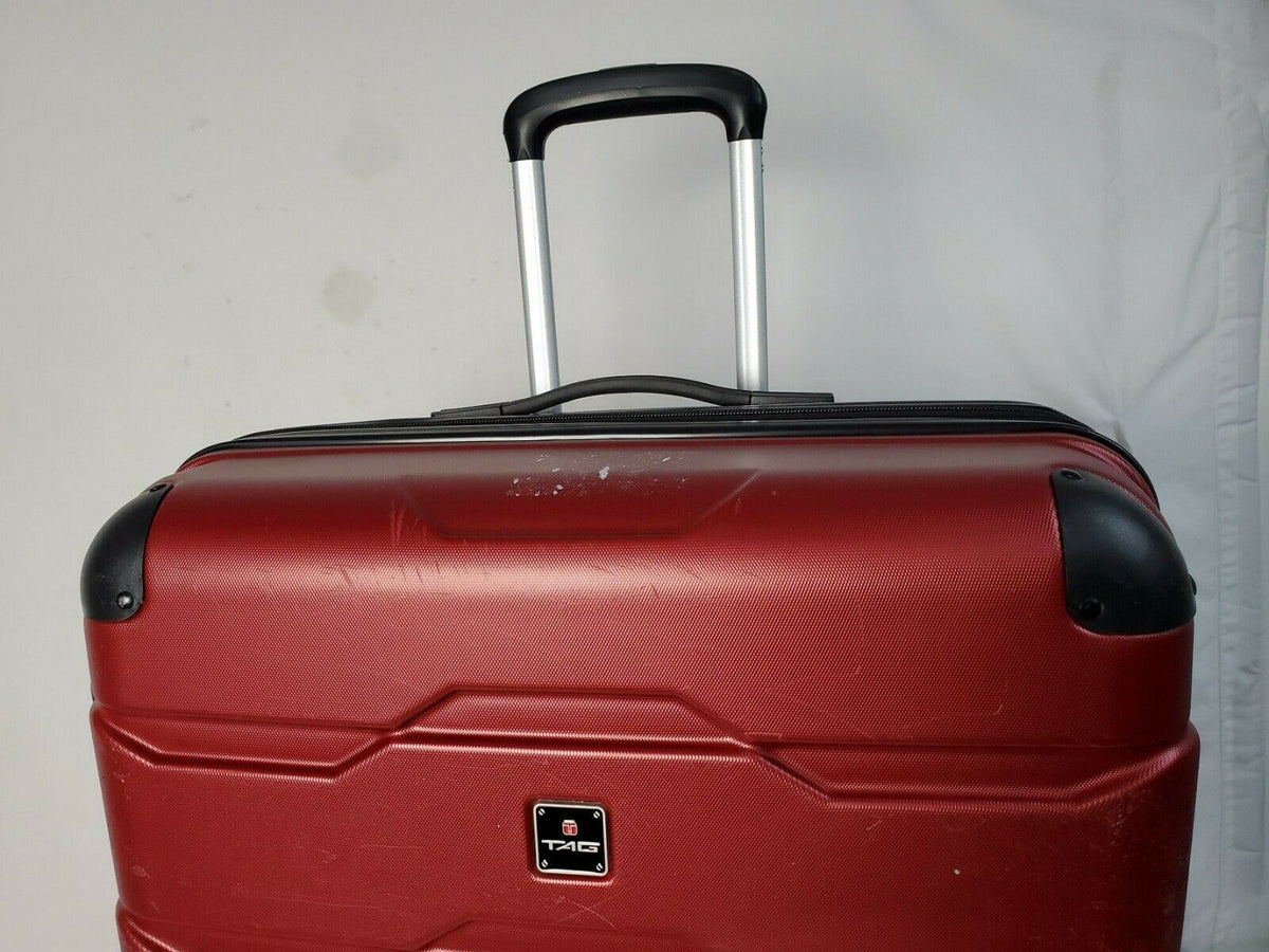 $280 Tag Matrix 2.0 28'' Hard Case Red Spinner Expandable Suitcase Lug ...